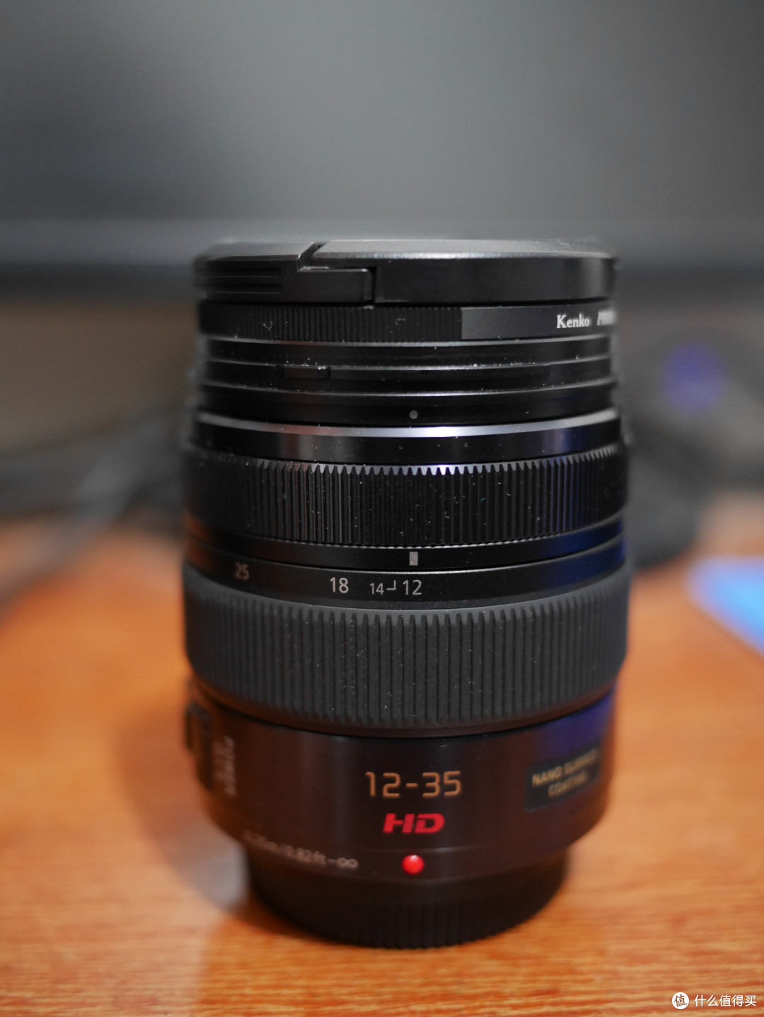 M43标变两大牛头，奥林巴斯12-40、松下12-35外观及画质初上手对比_单电相机_什么值得买