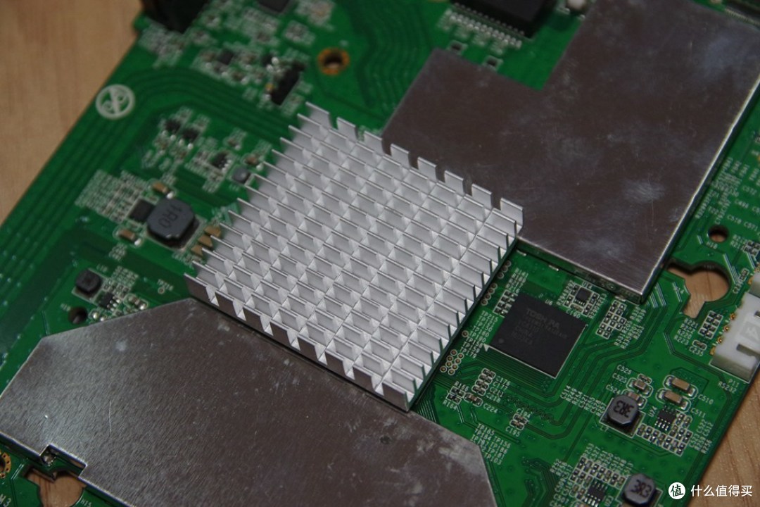 N2到底是一台什么设备—N2云盘众测全拆解！！！_网络存储_什么值得买