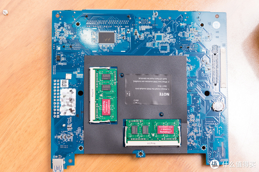 万兆网络极致性能加持，办公娱乐均能手群晖DS1517+ 8G版 西部数据红盘8TB SSD混合加速阵列众测报告_服务器_什么值得买