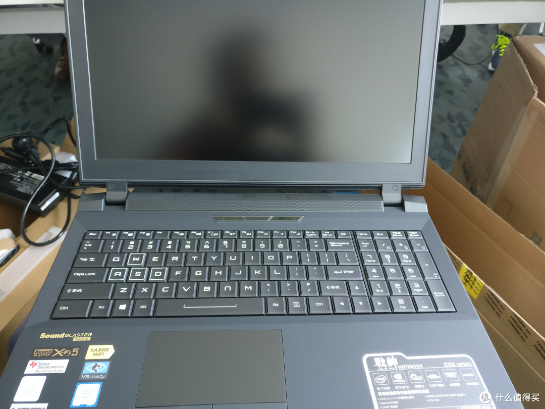 #原创新人# 神舟笔记本电脑 ZX8-KP5D1 上船 开箱 换SSD 测评_笔记本电脑_什么值得买