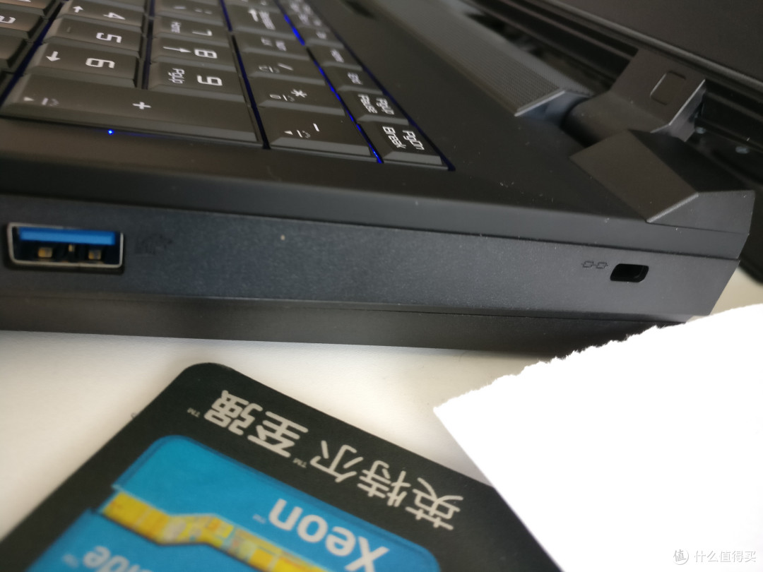 #原创新人# 神舟笔记本电脑 ZX8-KP5D1 上船 开箱 换SSD 测评_笔记本电脑_什么值得买