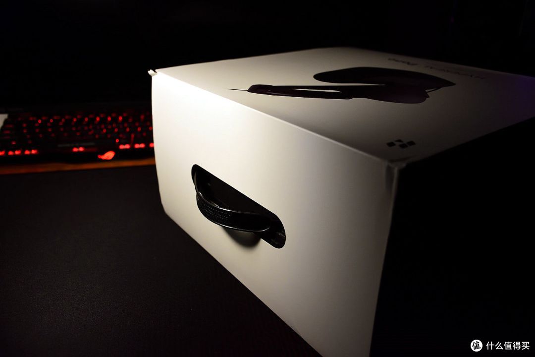 国产VR抗鼎之作——HYPEREAL Pano&Sens 虚拟现实套装初体验_VR设备_什么值得买