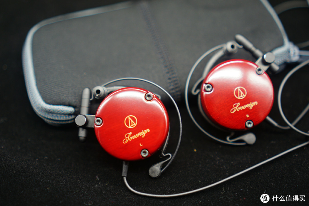 迟到的新年礼物—Audio Technica 铁三角 ATH-EW9 耳机 开箱_头戴式耳机_什么值得买