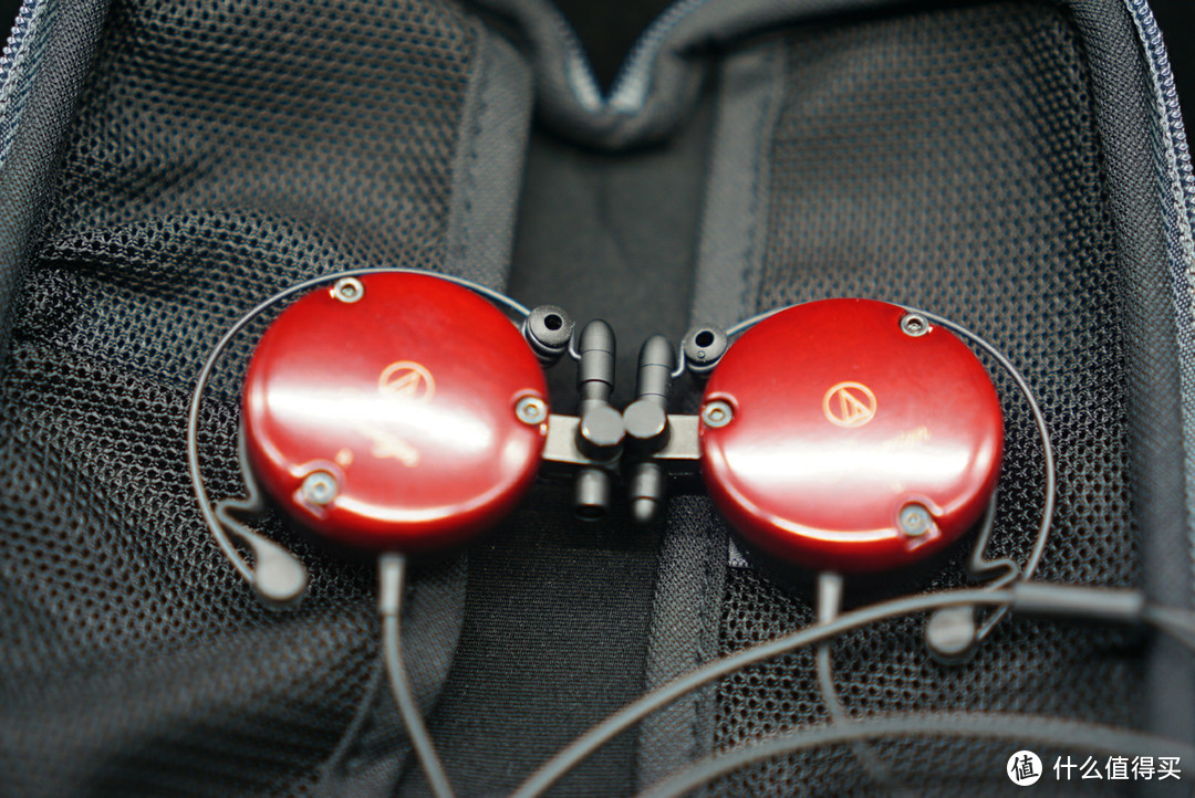 迟到的新年礼物—Audio Technica 铁三角 ATH-EW9 耳机 开箱_头戴式耳机_什么值得买