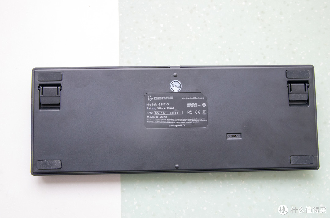 无功无过但有惊喜——GANSS GS87-D 双模版机械键盘小测_无线键盘_什么值得买