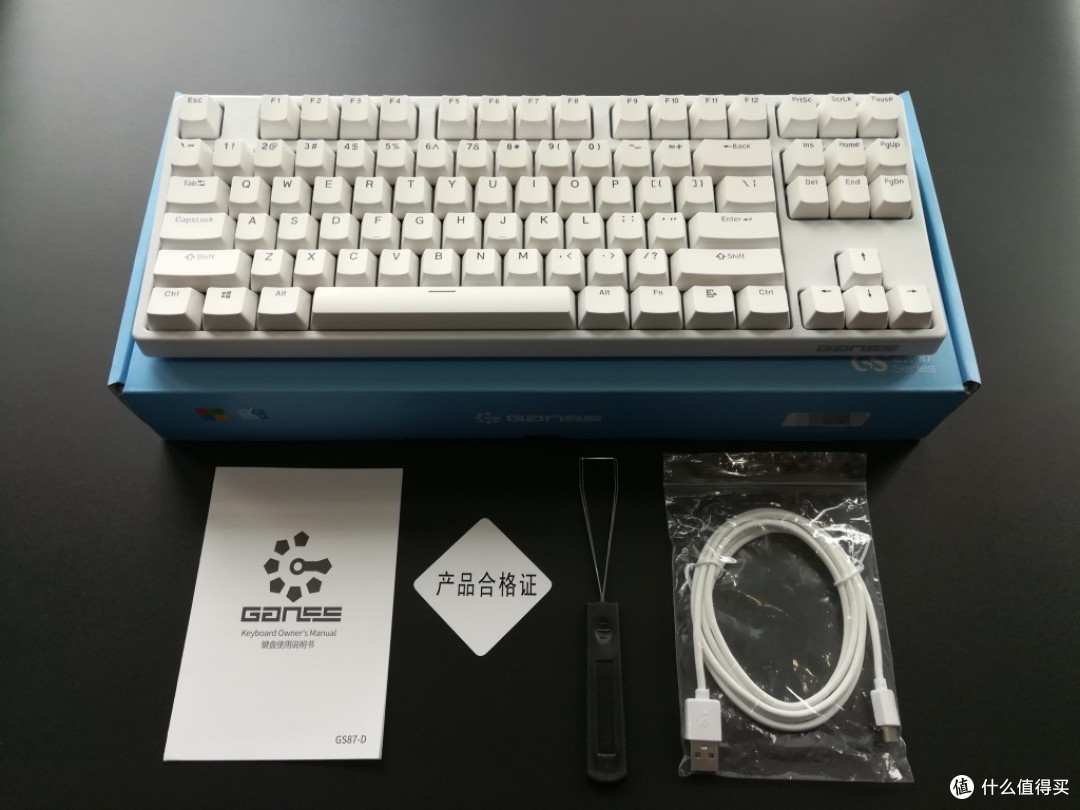 黑白分明——GANSS GS87-D 蓝牙双模机械键盘评测_无线键盘_什么值得买
