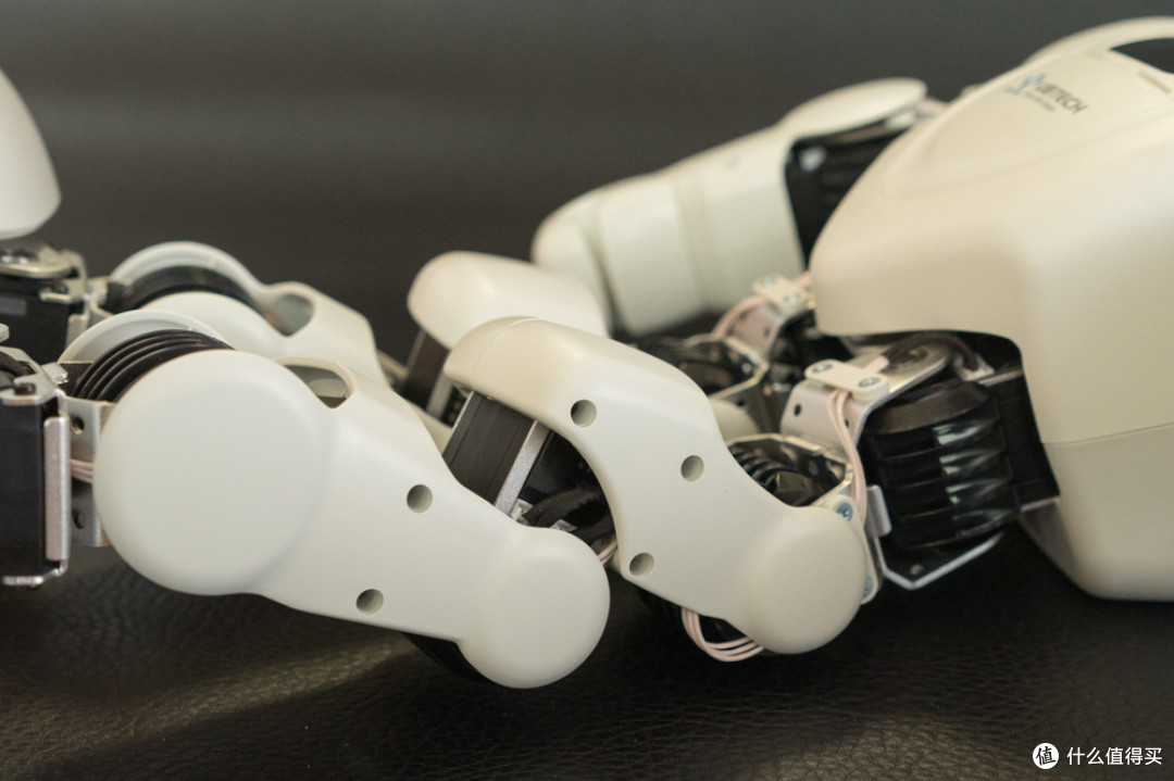 其乐无穷——Ubtech 优必选Alpha Ebot智能教育机器人众测报告_智能机器人_什么值得买