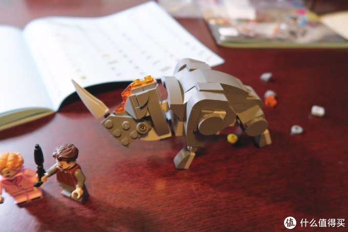 LEGO 75952 神奇动物在哪里 纽特皮箱开箱测评_乐高_什么值得买