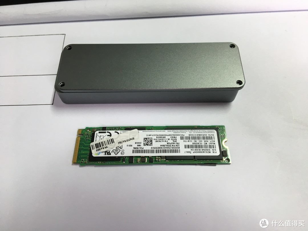 更换X1C 2018固态硬盘_固态硬盘_什么值得买
