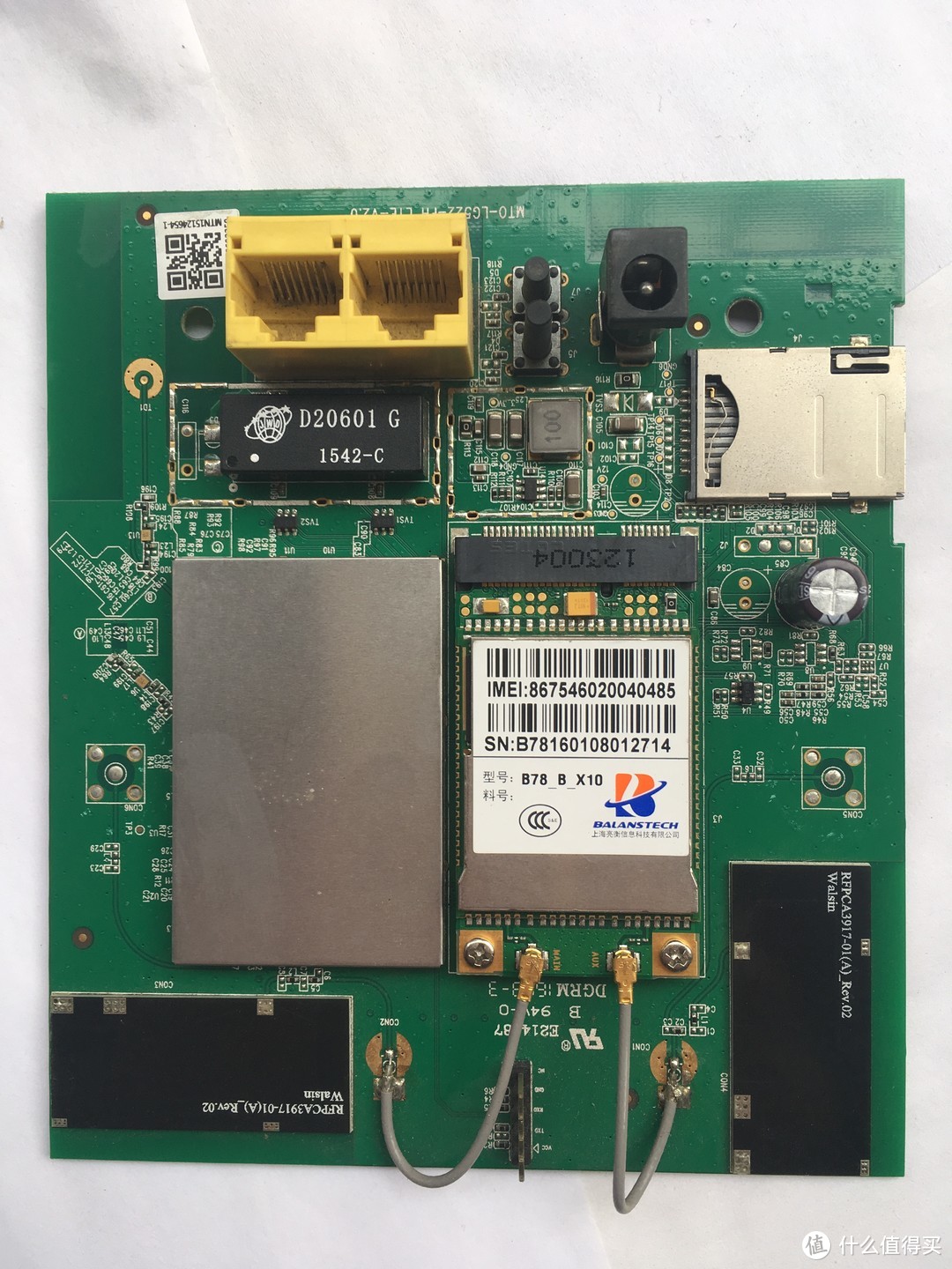 首发！功能比华为B310强大！烽火LG522 4G路由器wifi分享器 外观+拆解+改装天线_路由器_什么值得买