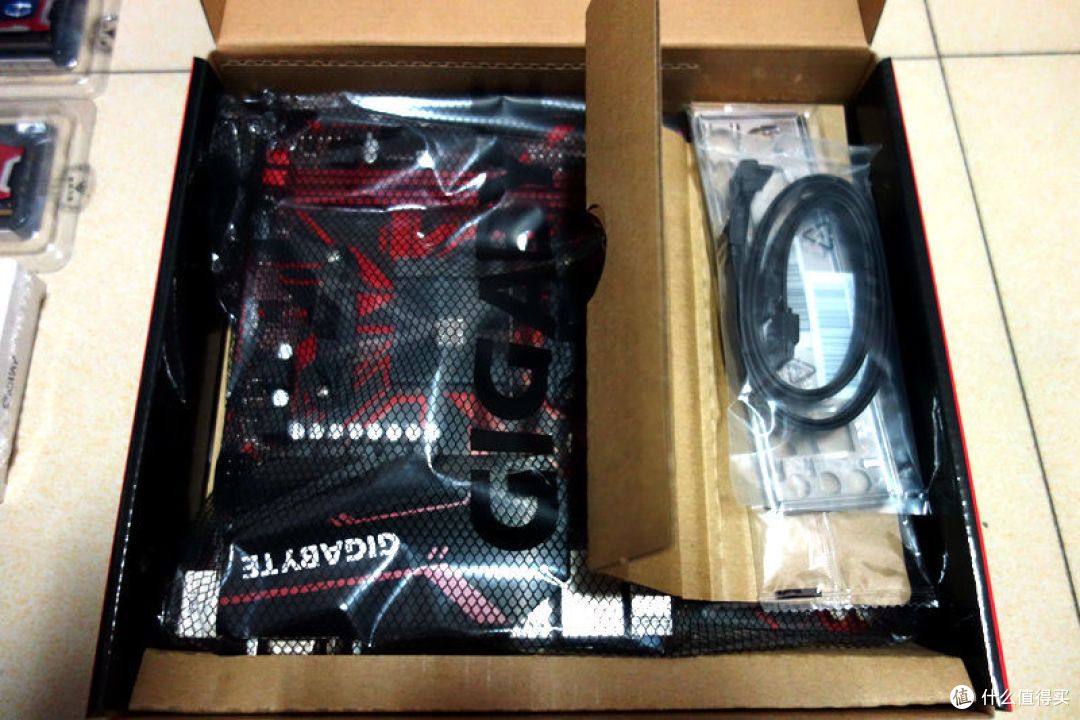 时隔十年的电脑升级——AMD 锐龙 R3 2200G_CPU_什么值得买