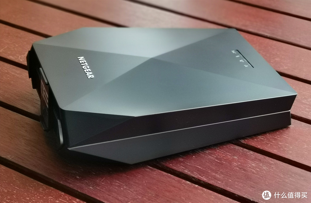 这才是真的高级货玩意：NETGEAR EX7700 AC2200三频无线Mesh扩展器使用体验_路由器_什么值得买