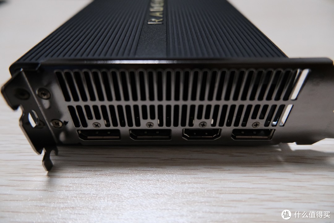 吃土进行中——AMD 5700XT 50周年版开箱_显卡_什么值得买