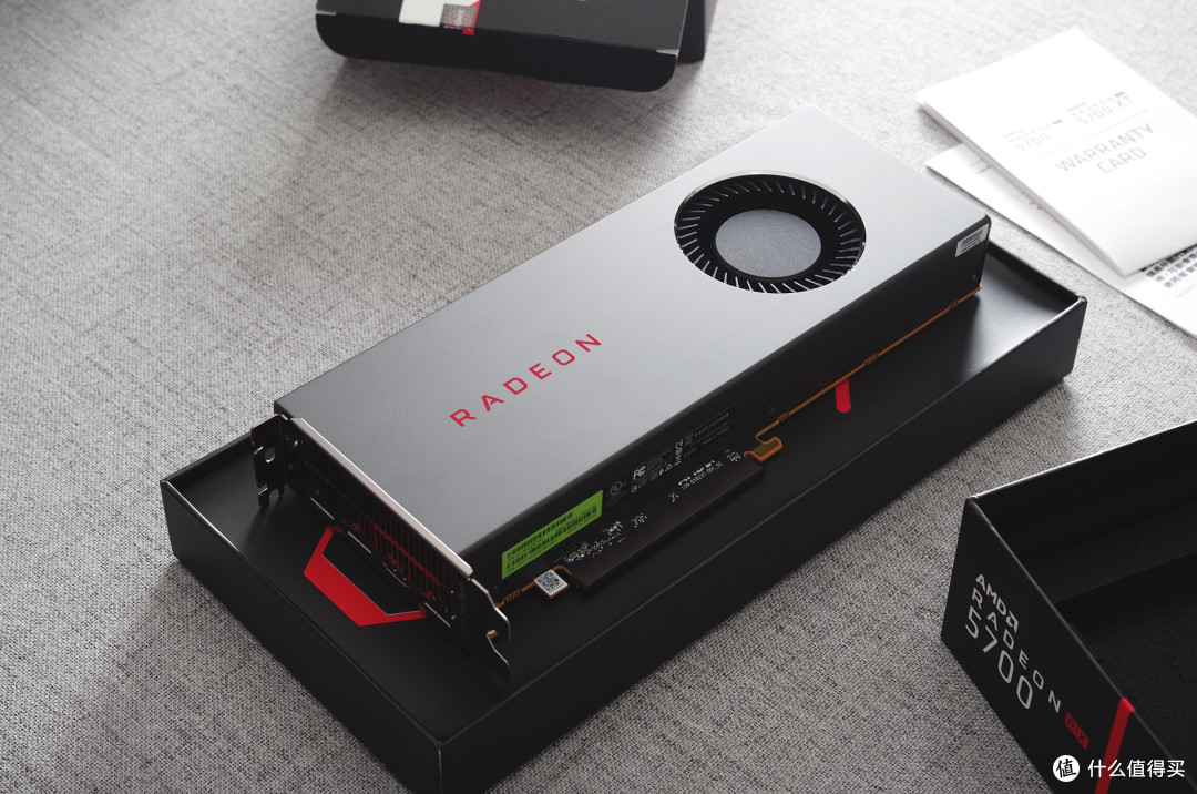 跑分不如看帧数，AMD Radeon RX 5700系列双卡对比评测_显卡_什么值得买