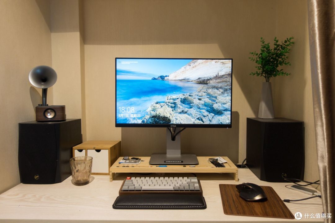 从高端1080P到低端4K屏，我为4K分辨率泼把冷水_显示器_什么值得买