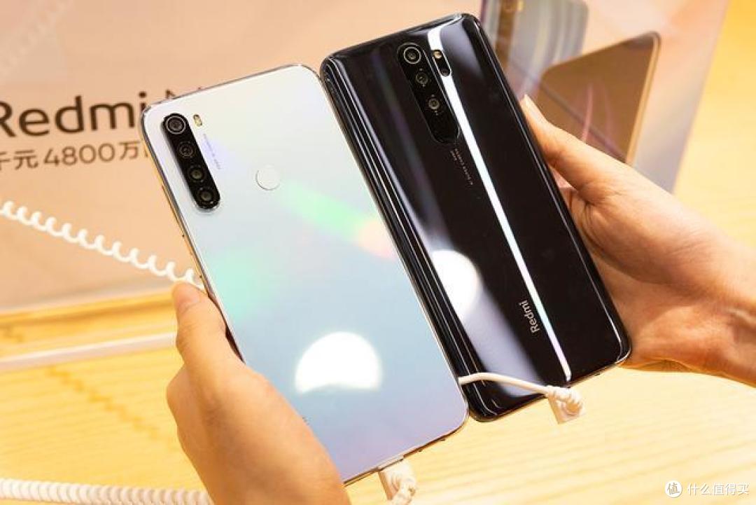 红米Note8/8 Pro真机上手对比，200元差价哪款更值得买？_note8 pro和note8的区别_值客原创_什么值得买