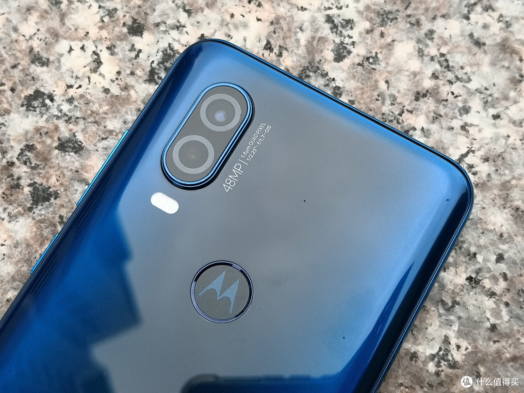 MOTO P50上手体验：情怀不在，只剩下LOGO了_手机_什么值得买