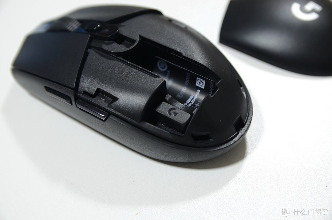 Logitech 罗技 G304 LIGHTSPEED 无线鼠标_鼠标_什么值得买