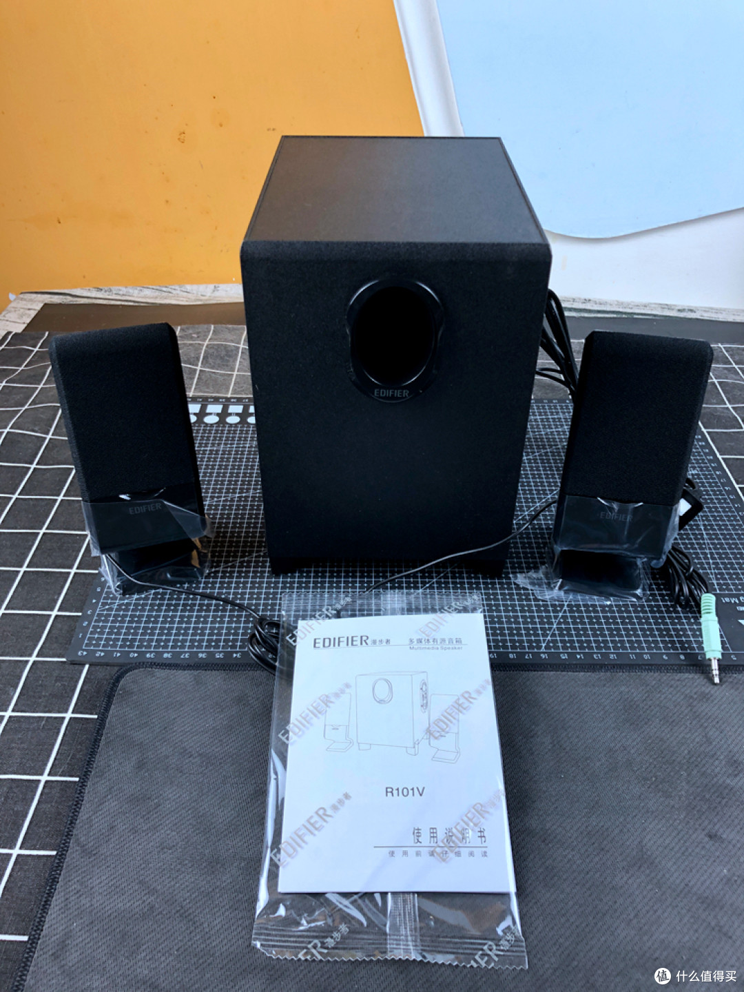 漫步者（EDIFIER） R101V 2.1声道多媒体音箱 开箱简评_音响/音箱_什么值得买