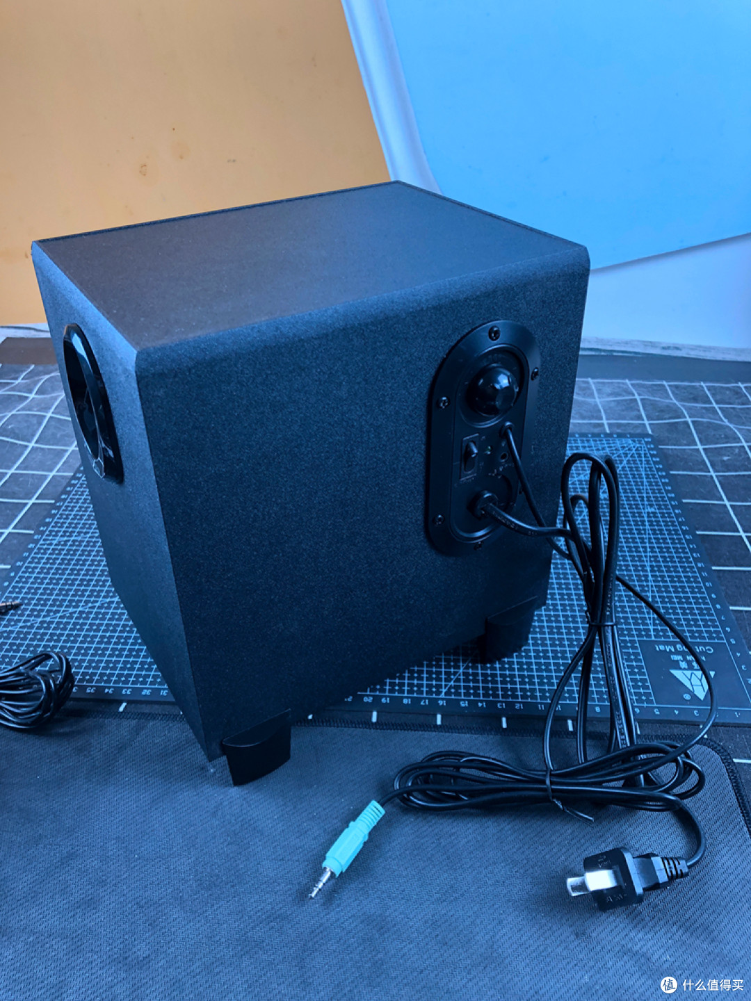 漫步者（EDIFIER） R101V 2.1声道多媒体音箱 开箱简评_音响/音箱_什么值得买