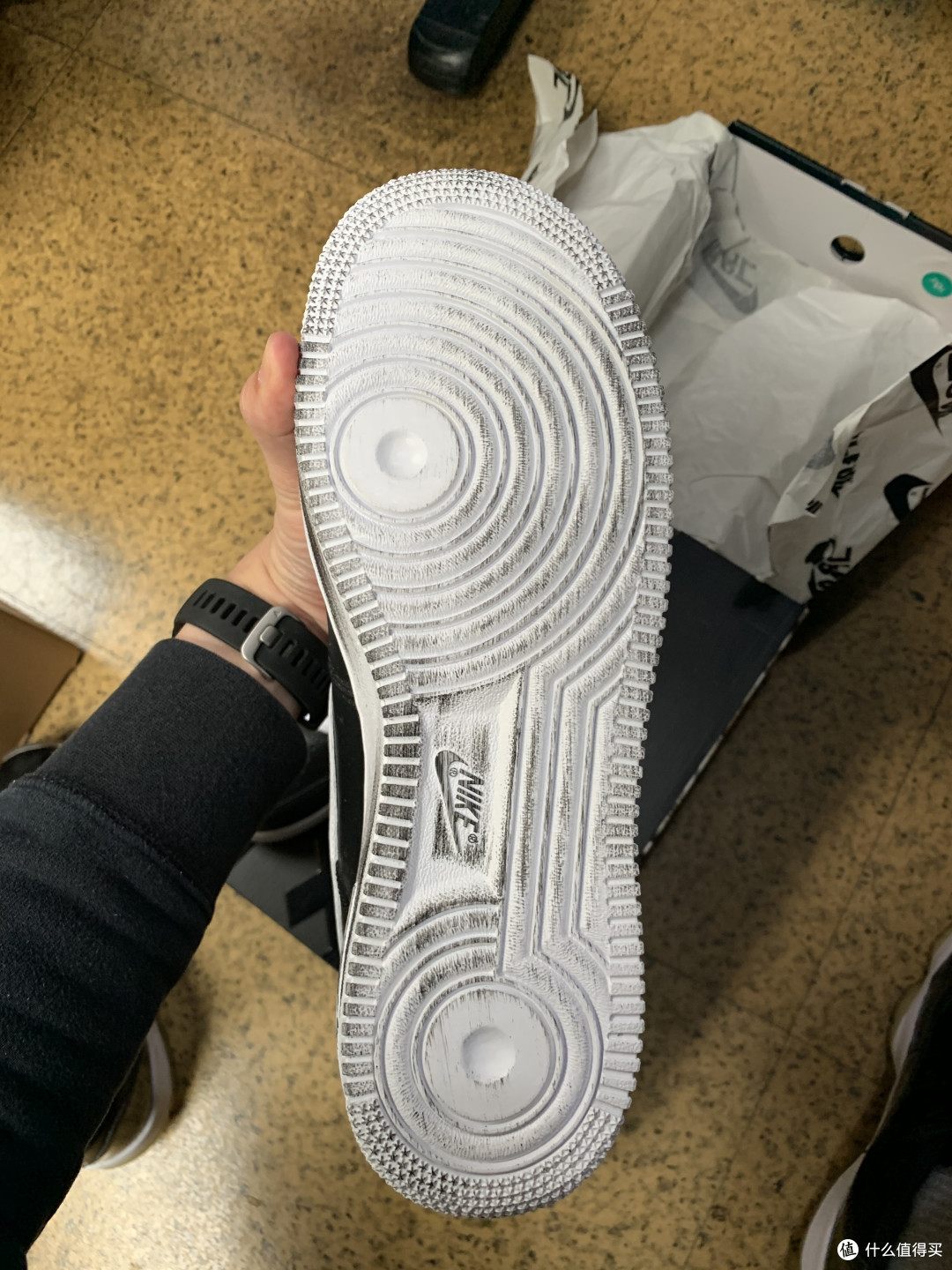 权志龙 AF1 PEACEMINUSONE x Nike Air Force 1 _休闲运动鞋_什么值得买