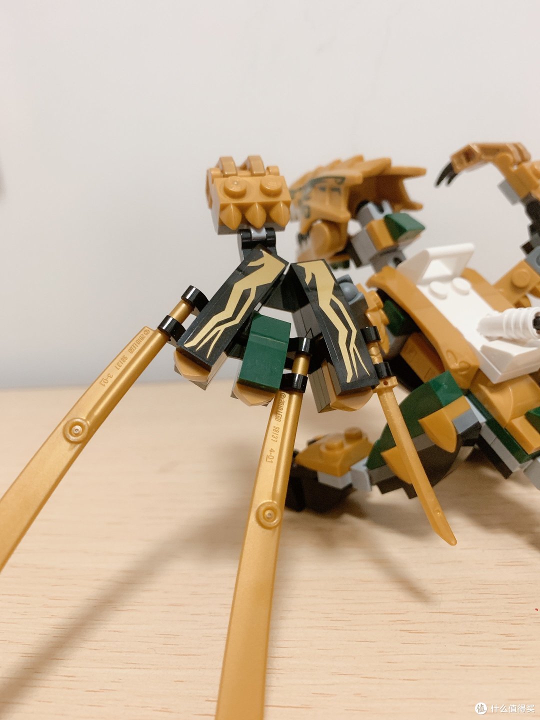 乐高70666开箱拼搭： 幻影忍者黄金飞龙，摆造型超威猛_木制积木_什么值得买