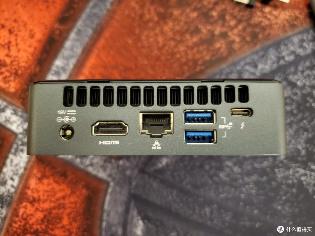 另类折腾-NUC换电源线_台式机_什么值得买