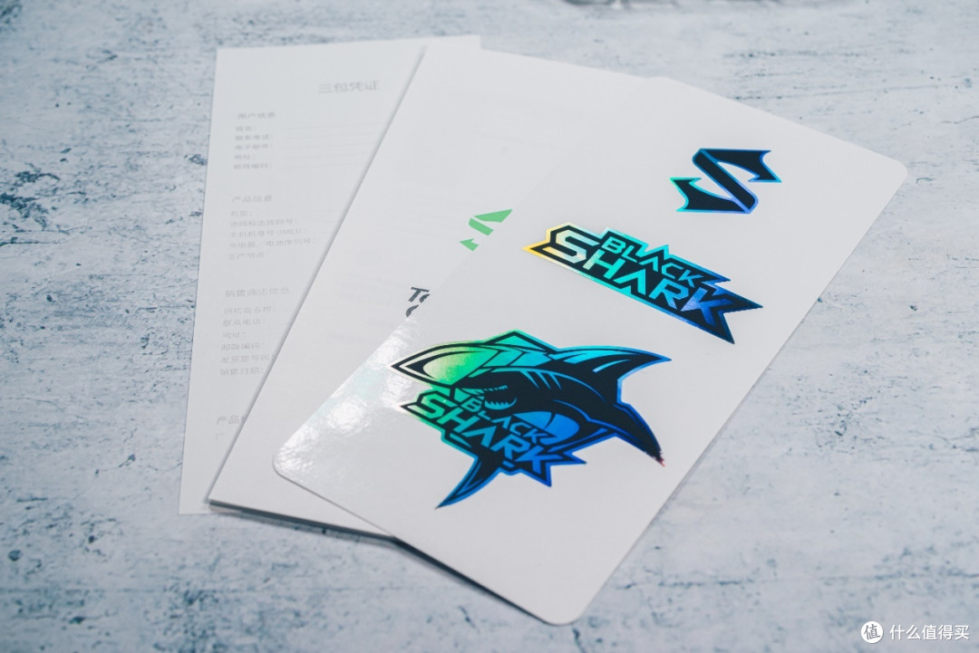 腾讯黑鲨3评测：865三大件加持，6分钟充电40%，90帧吃鸡45度以下_安卓手机_什么值得买