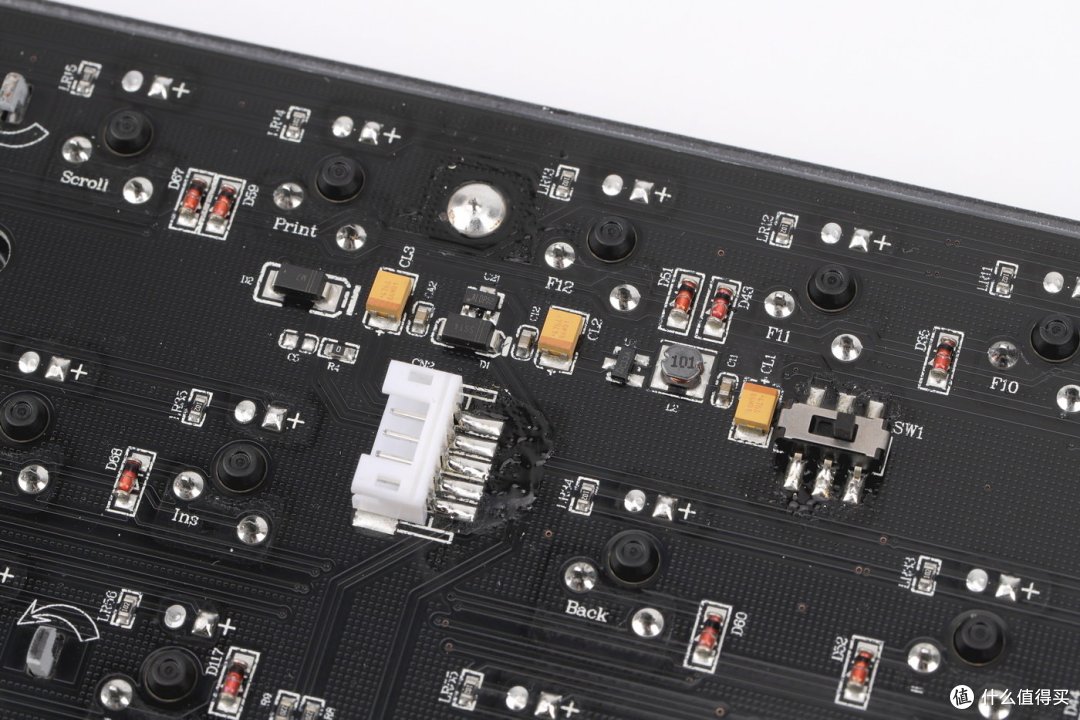 基于C且高于C，GANSS GS104D蓝牙机械键盘拆解_键盘_什么值得买