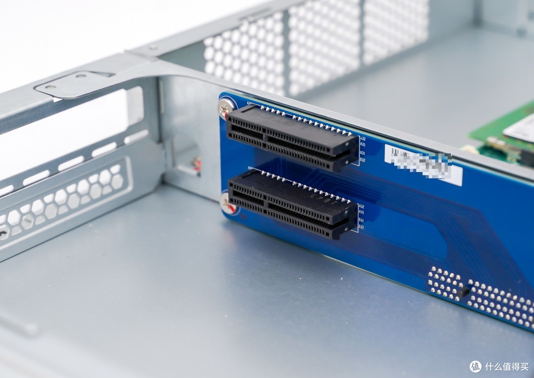 威联通NAS安装PCIE万兆扩充卡！加装NVME固态高速缓存，体验Qtier自动分层存储！爽！_NAS存储_什么值得买