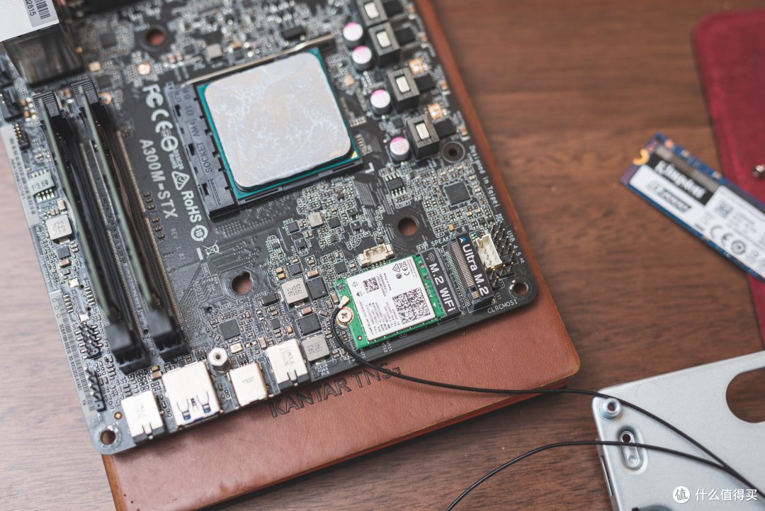 最无脑的APU整机方案？2020版华擎DeskMini A300安装攻略_电脑配件_什么值得买