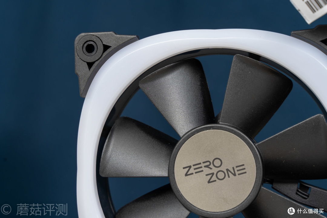 360冷排中，哪个位置的风扇散热效率更高？ZEROZONE一体式水冷BMR-36 评测_散热器_什么值得买