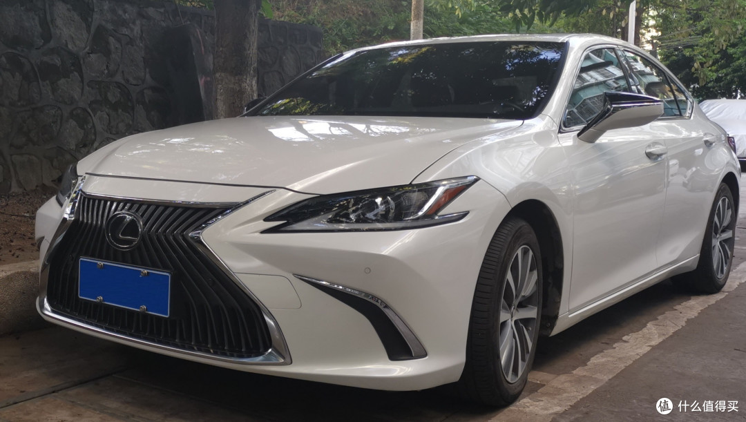 人生第一辆车——2019款雷克萨斯ES200使用一年感受_汽车整车_什么值得买