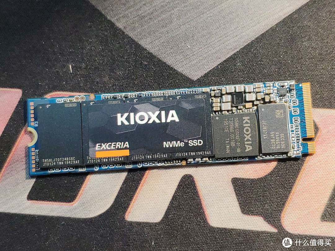 三款主流500G带缓存的nvme固态硬盘横向评测：RC10 vs A2000 vs M9PeGN_固态硬盘_什么值得买
