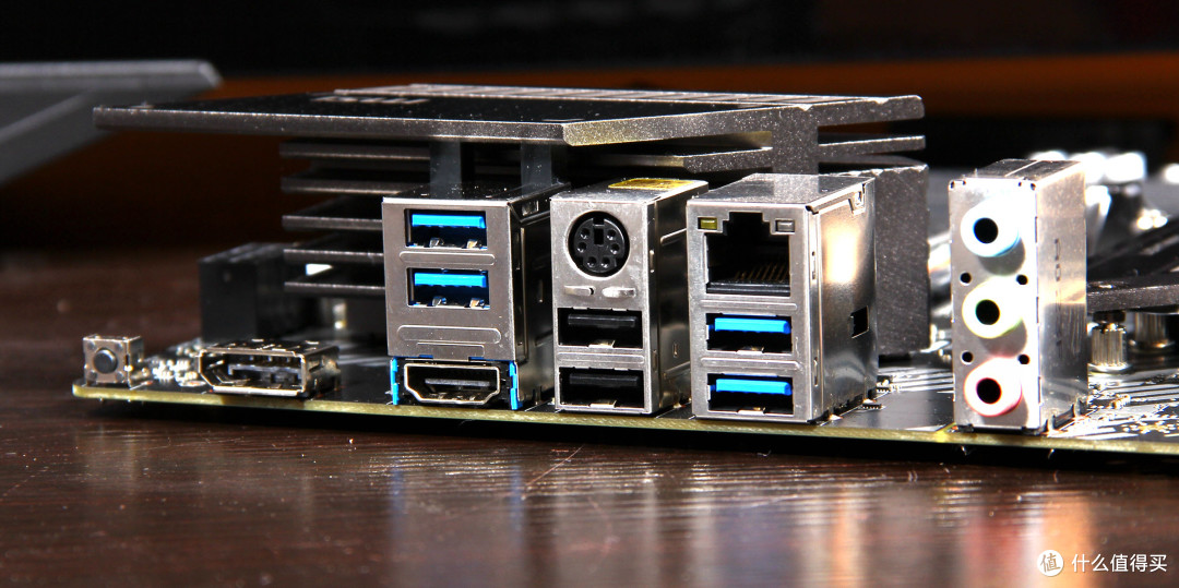 锐龙PRO 4650G规格惊人，性能超预期，最关键的是“还不贵”_主板_什么值得买