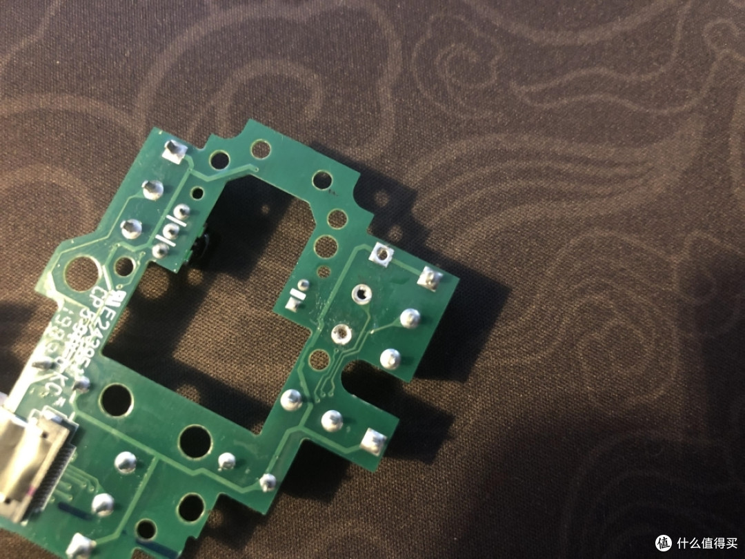 罗技G502无线鼠标拆解及更换左键微动开关_鼠标_什么值得买