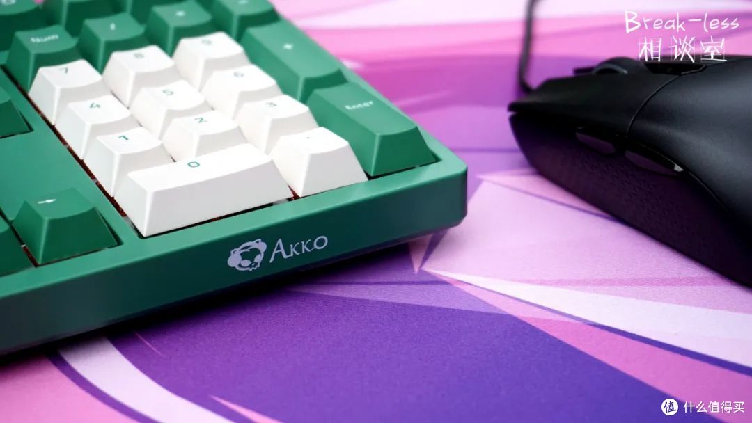 抹茶牛奶冰激凌，多加蜜红豆！——AKKO 3018“抹茶红豆”随拍随聊_键盘_什么值得买