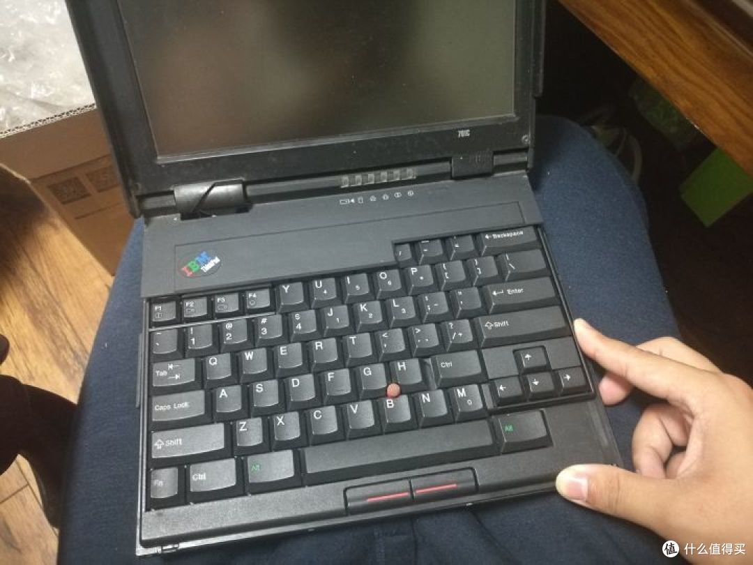 750包邮的IBM 701C蝴蝶机（486）开箱_笔记本电脑_什么值得买