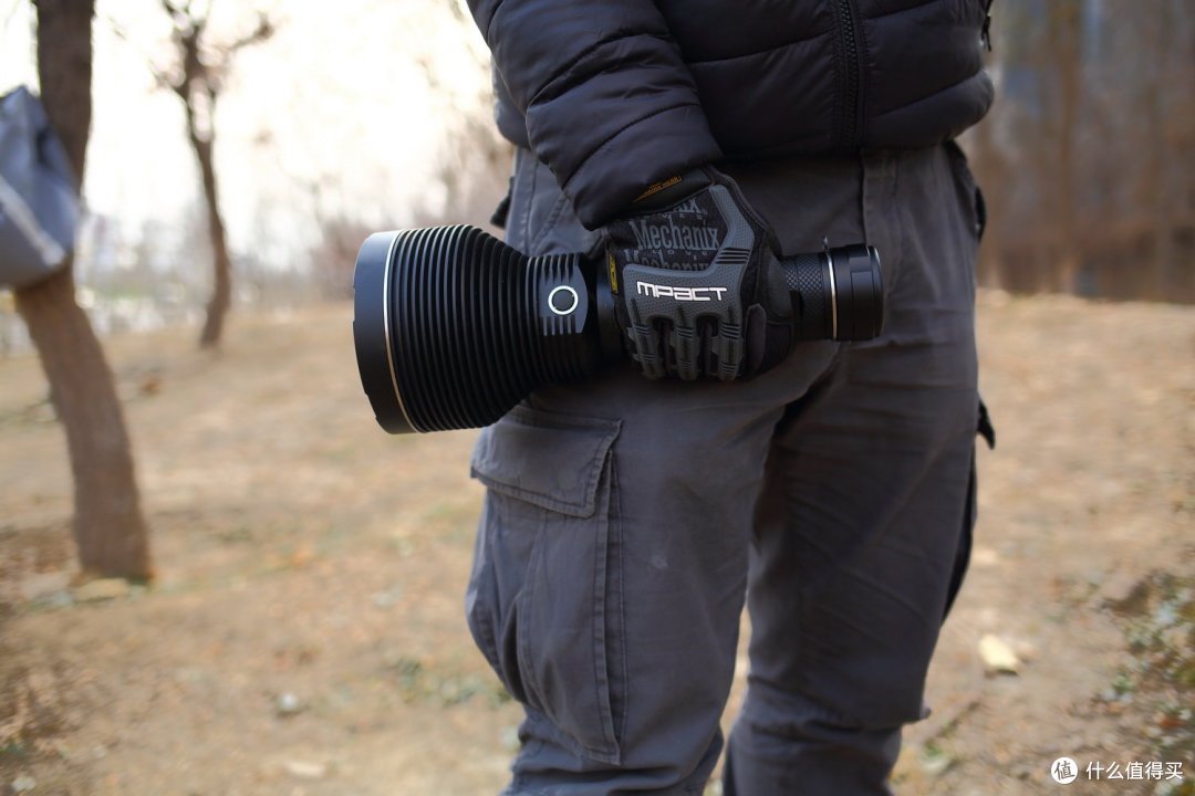 2万流明终极杀器BLF雷鸣兔GT94横向评测含拆解_户外照明_什么值得买