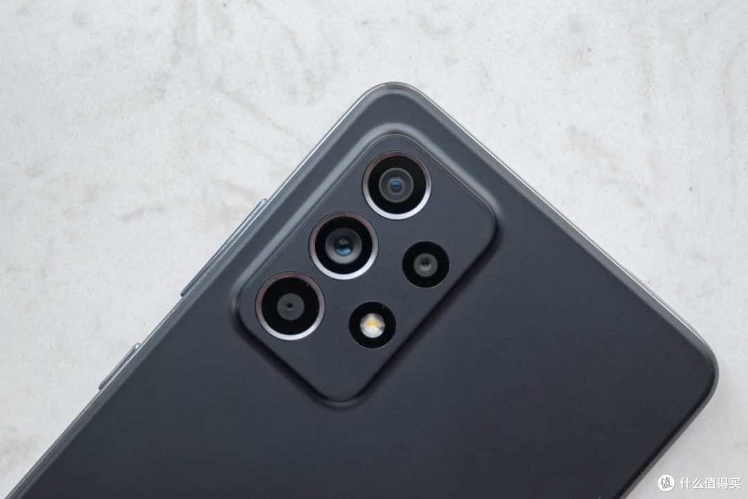 三星Galaxy A52 5G测评：体验至上，有高刷也有高像素_手机_什么值得买