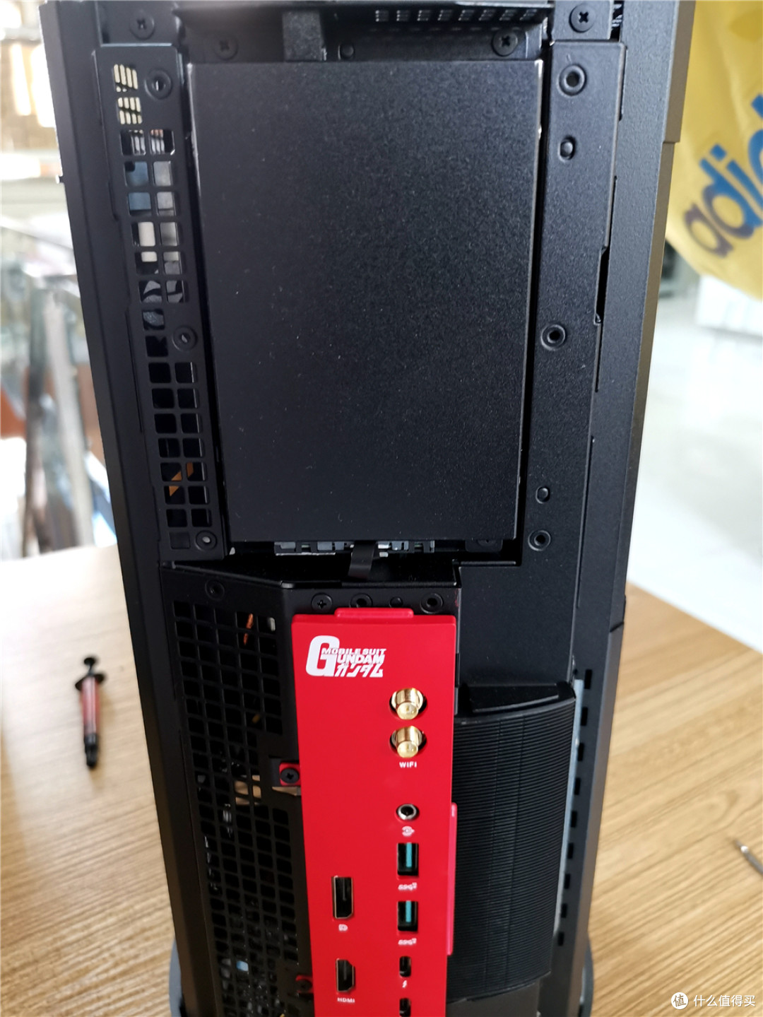 红色主机！华硕ProArt PA90工作站扎古版入手后的小升级_电脑整机_什么值得买