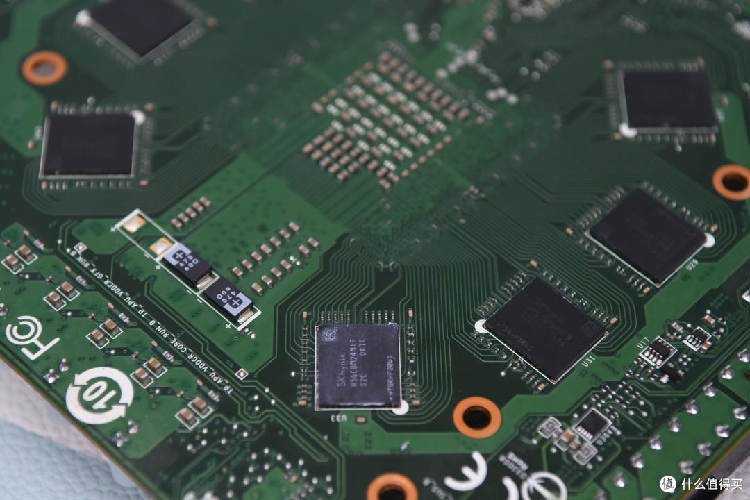 索尼PS5主板没集显！AMD Cardinal平台首发测试_游戏机_什么值得买
