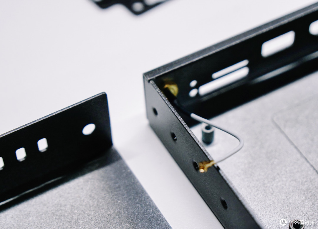 即插即用工业级IPKVM，向日葵方舟Q2 Pro体验_网络设备_什么值得买