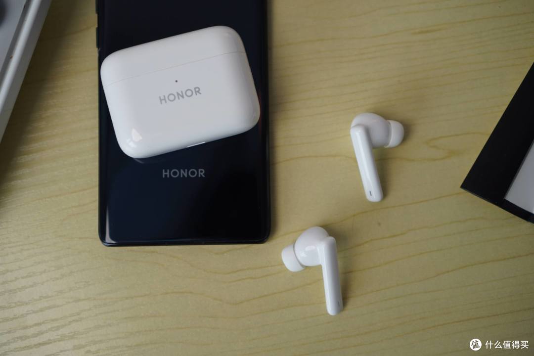 五百元内降噪耳机怎么选？试试荣耀Earbuds 2SE _蓝牙耳机_什么值得买