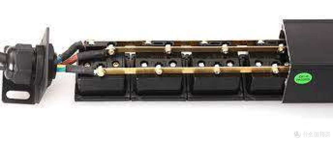 PDU是什么？家用用得上吗？说说我自己的例子_插座_什么值得买