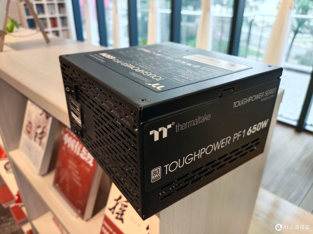 Tt钢影650白金电源， 蛮符合只选对的不选贵的的理性选择产品标准_电脑电源_什么值得买
