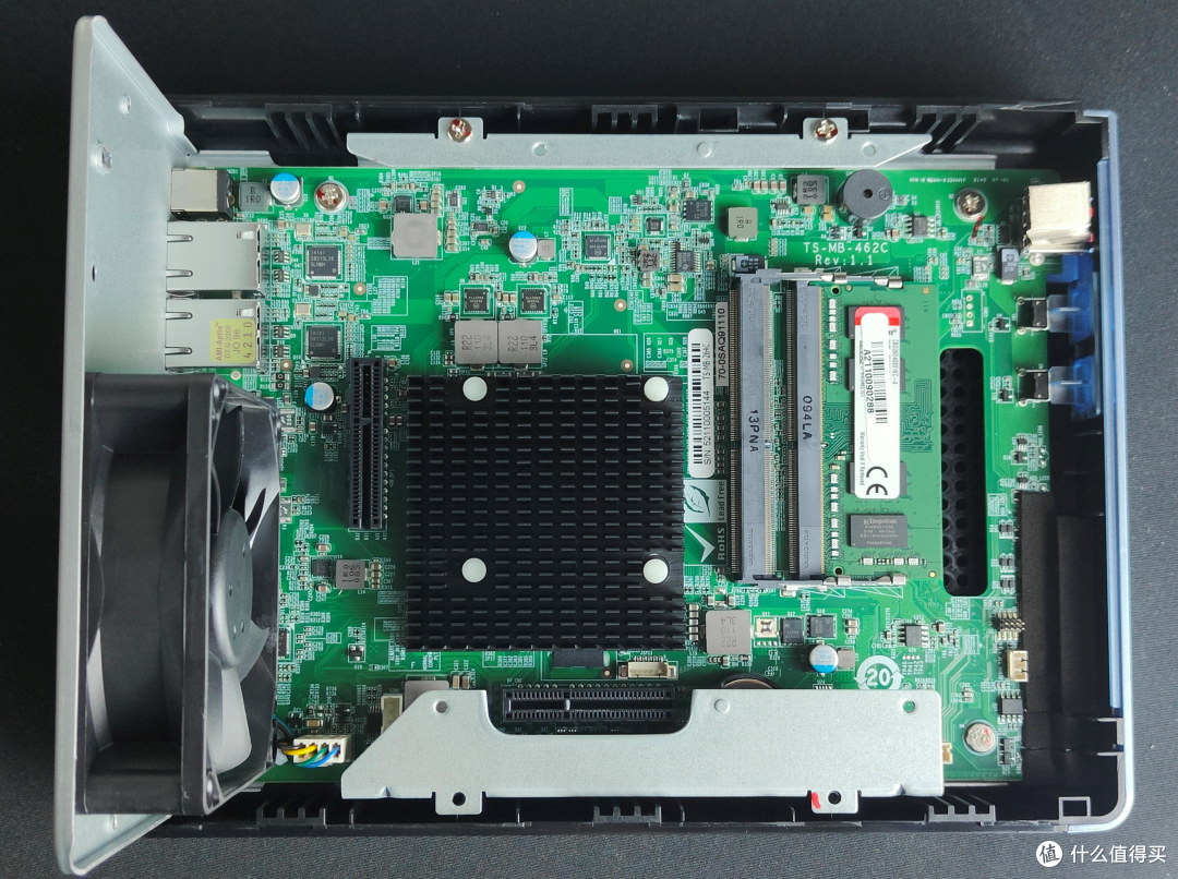 次时代NAS来了！威联通TS-264C值不值得买？数据对比+拆解告诉你！_NAS存储_什么值得买