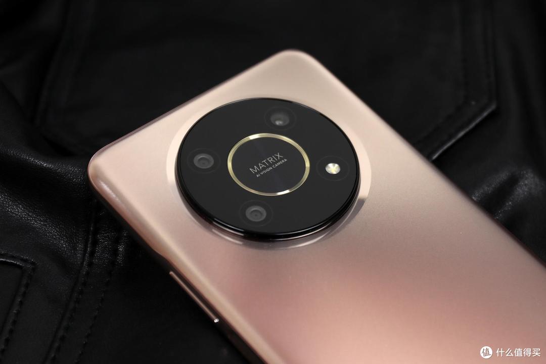 荣耀X30首发评测：120Hz高刷新率、66W超级闪充、94%屏占比直屏，售价1499元起_安卓手机_什么值得买