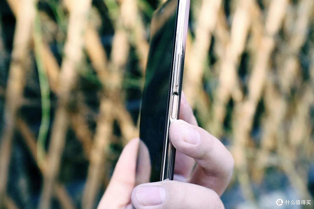 荣耀X30首发评测：120Hz高刷新率、66W超级闪充、94%屏占比直屏，售价1499元起_安卓手机_什么值得买