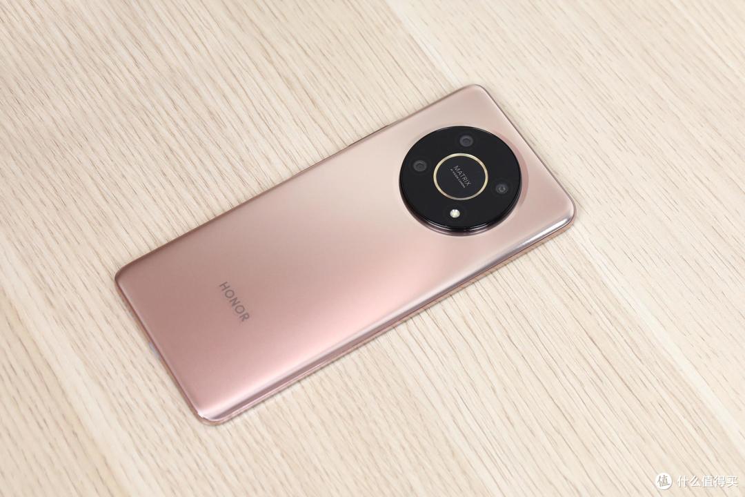 荣耀X30首发评测：120Hz高刷新率、66W超级闪充、94%屏占比直屏，售价1499元起_安卓手机_什么值得买